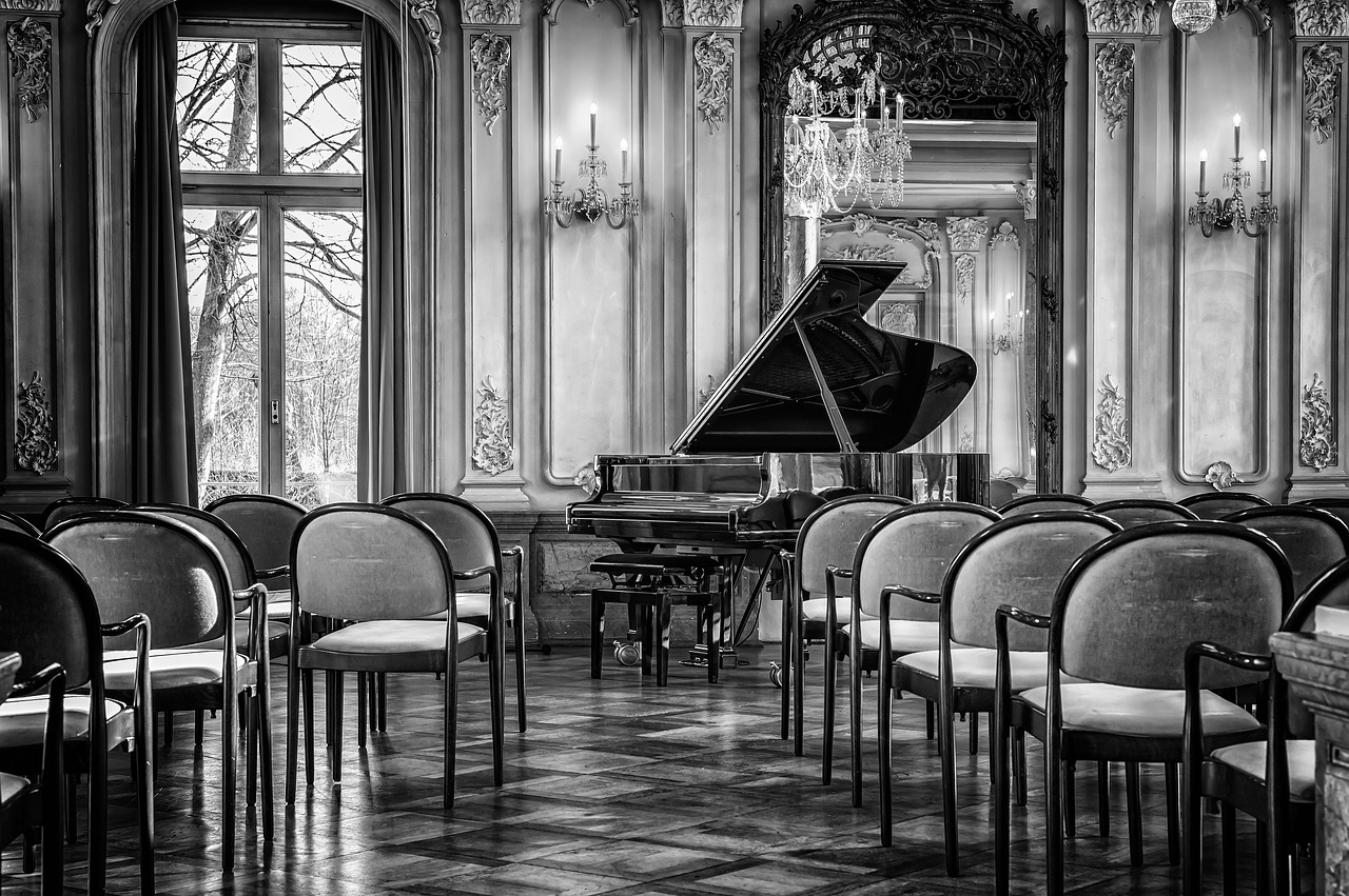 How to Make Your Next Piano Recital Run Like Clockwork - Avis Mostly Piano